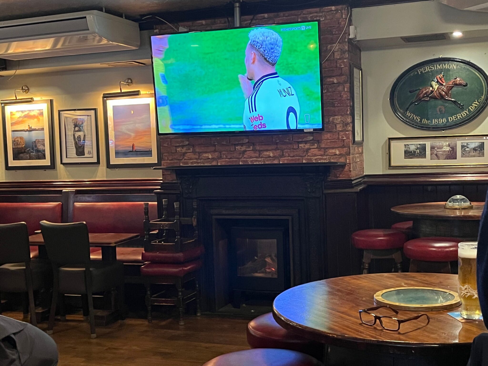 Weirdo Guide to Dublin Pubs: Phil Ryan's The Hogan Stand - Weirdo Guide ...